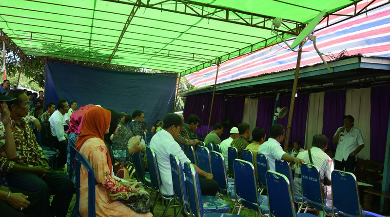 Bupati Sintang Silaturahmi Dengan Masyarakat Dedai – Suara Kapuas Raya